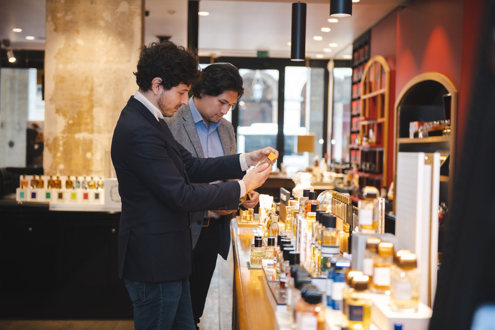 Les 10 Meilleurs Parfums de Luxe à Découvrir - Lesquendieu - Parfums d ...